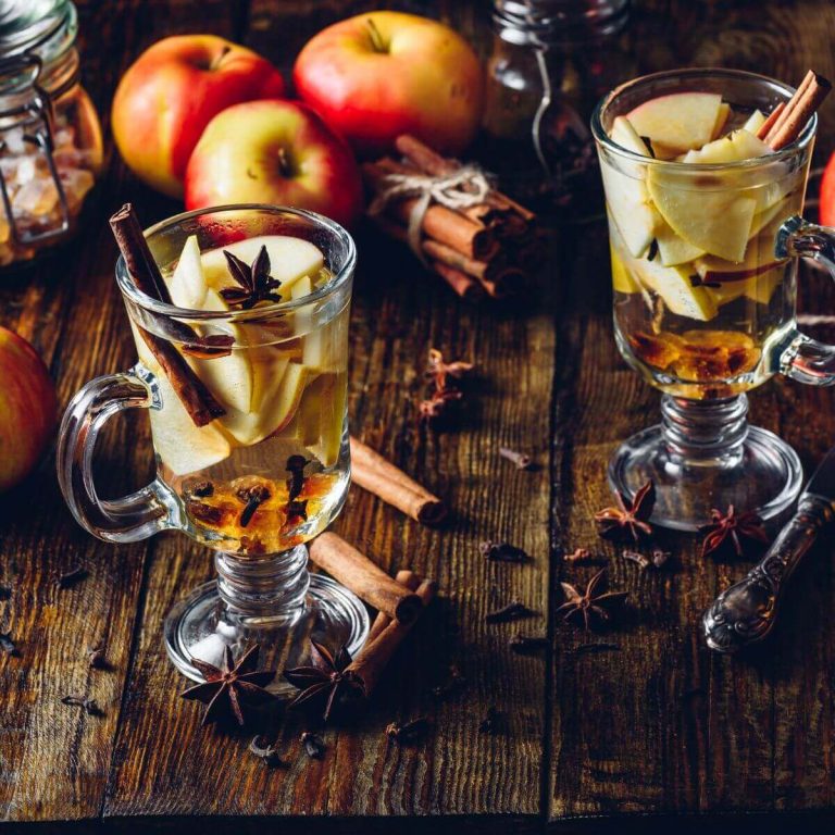 10 Fall Signature Cocktails on a Budget Trending This Year