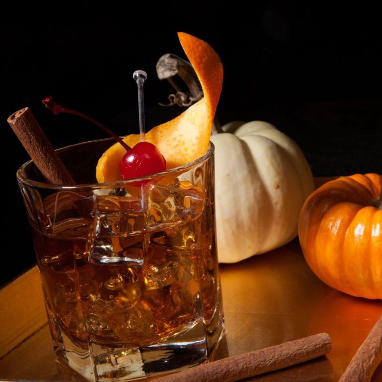 10 Fall Signature Cocktails on a Budget Trending This Year