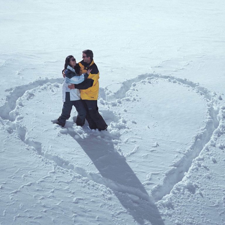 10 Totally Romantic Winter Proposal Ideas